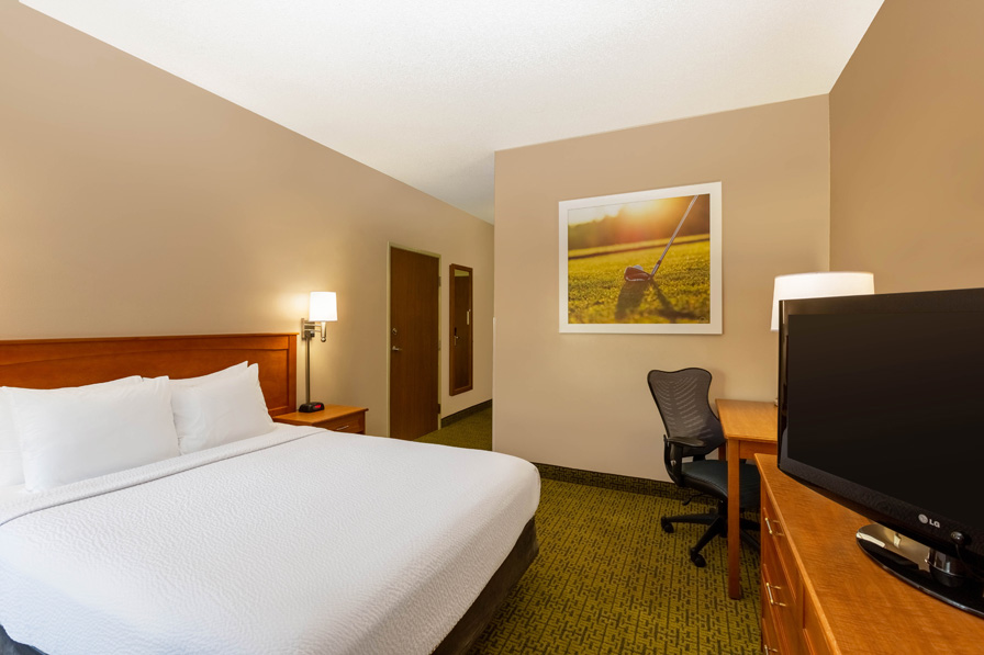 Days Inn & Suites by Wyndham Madison, Wisconsin Hotel Photos