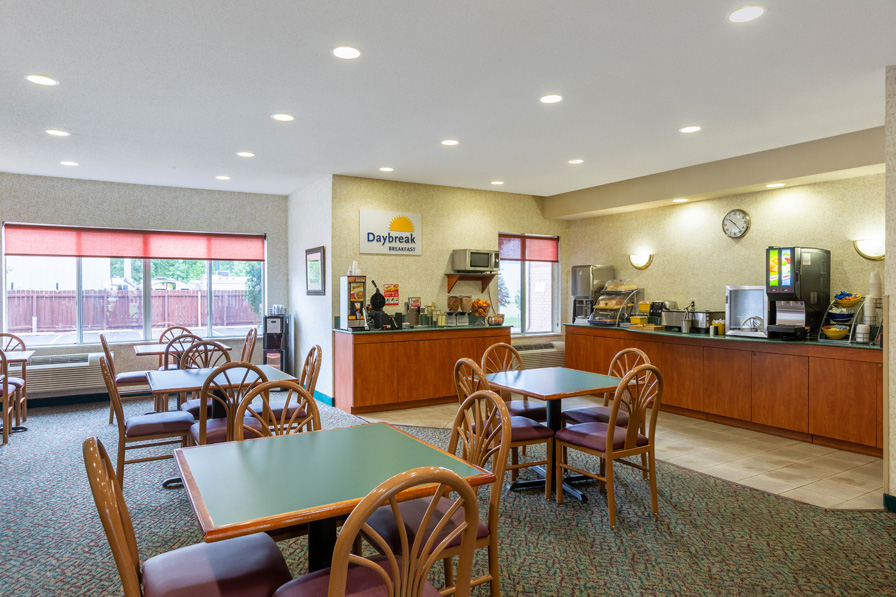 Days Inn & Suites by Wyndham Madison, Wisconsin Hotel Photos